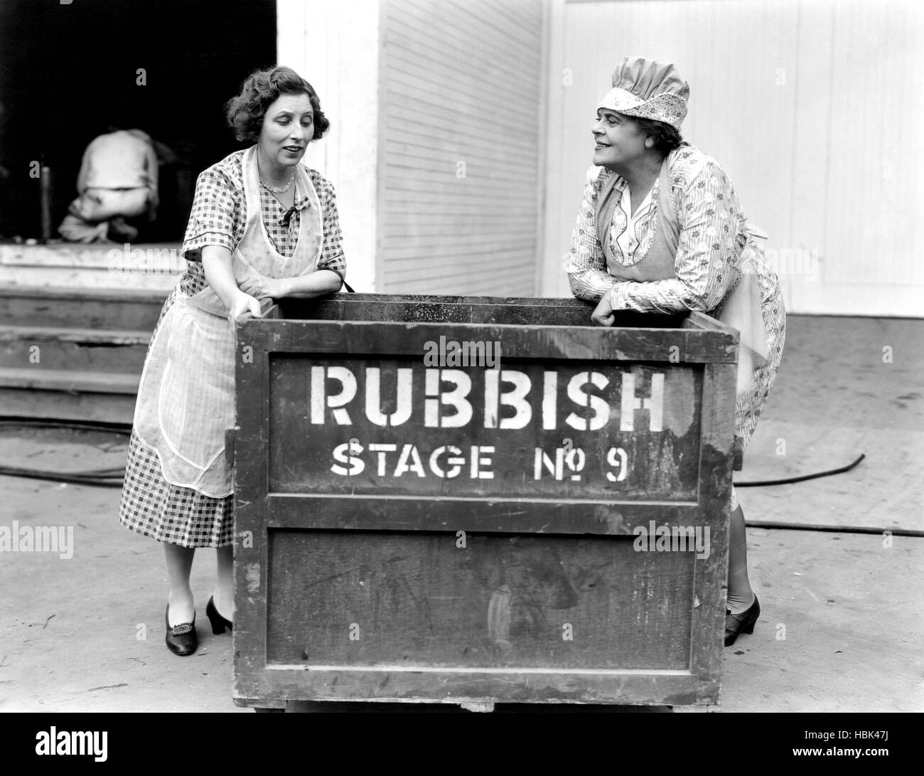 CAUGHT SHORT, Polly Moran, Marie Dressler, on MGM lot, 1930 Stock Photo - Alamy