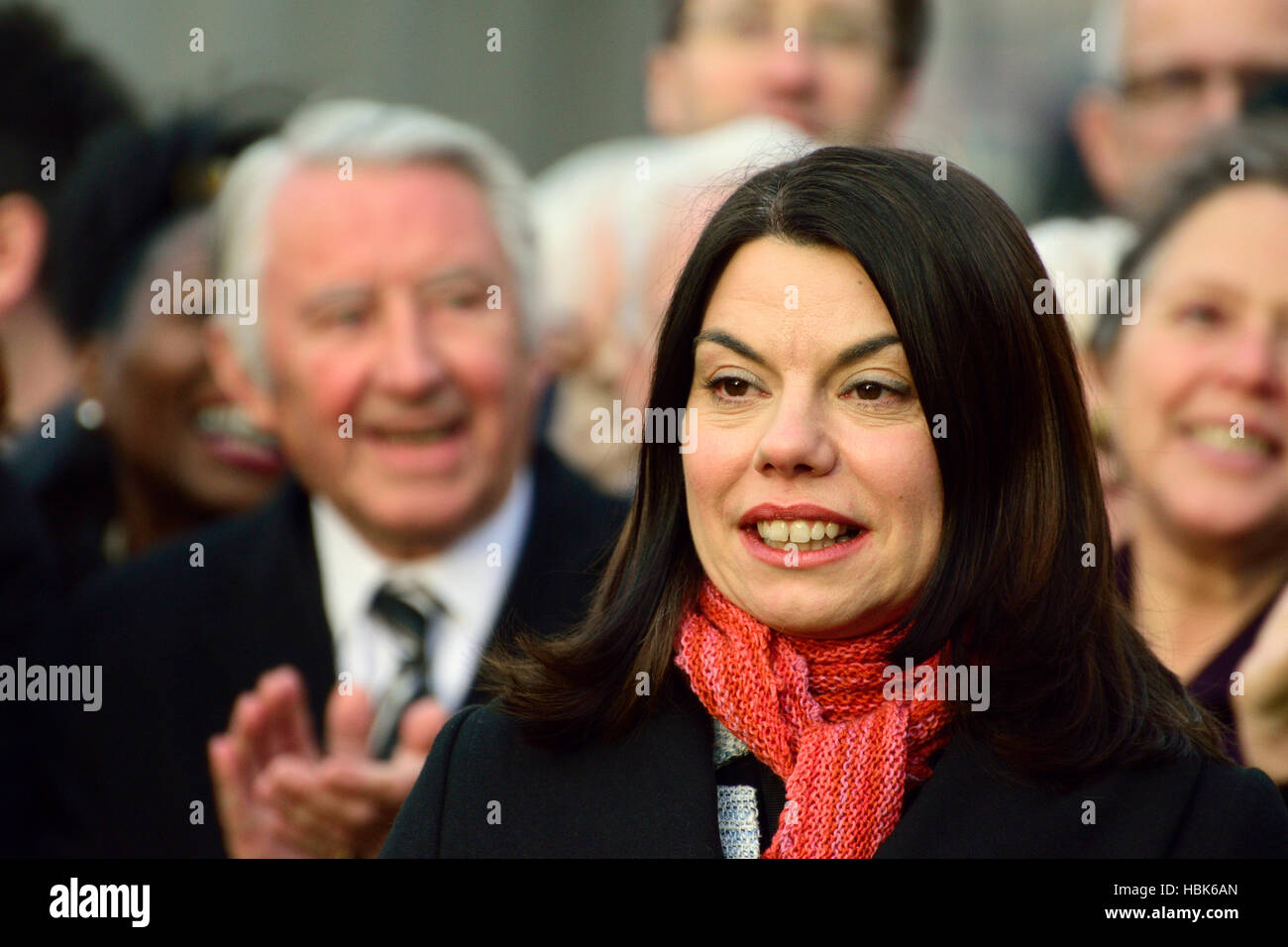 Sarah olney hi-res stock photography and images - Alamy