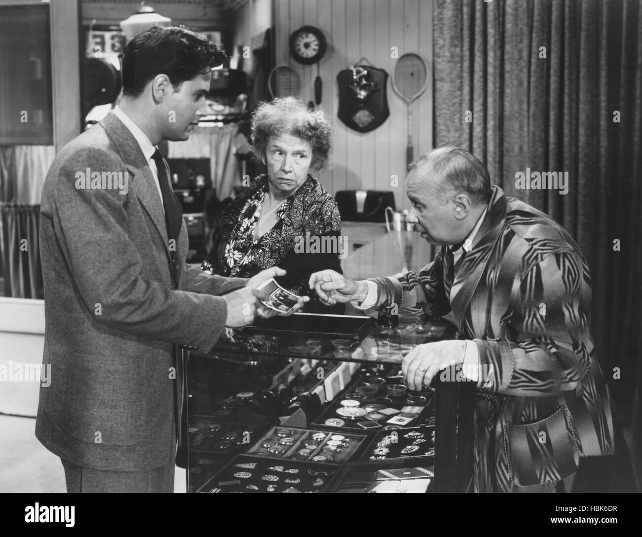 CHAIN OF CIRCUMSTANCE, from left: Richard Grayson, Cora Witherspoon ...