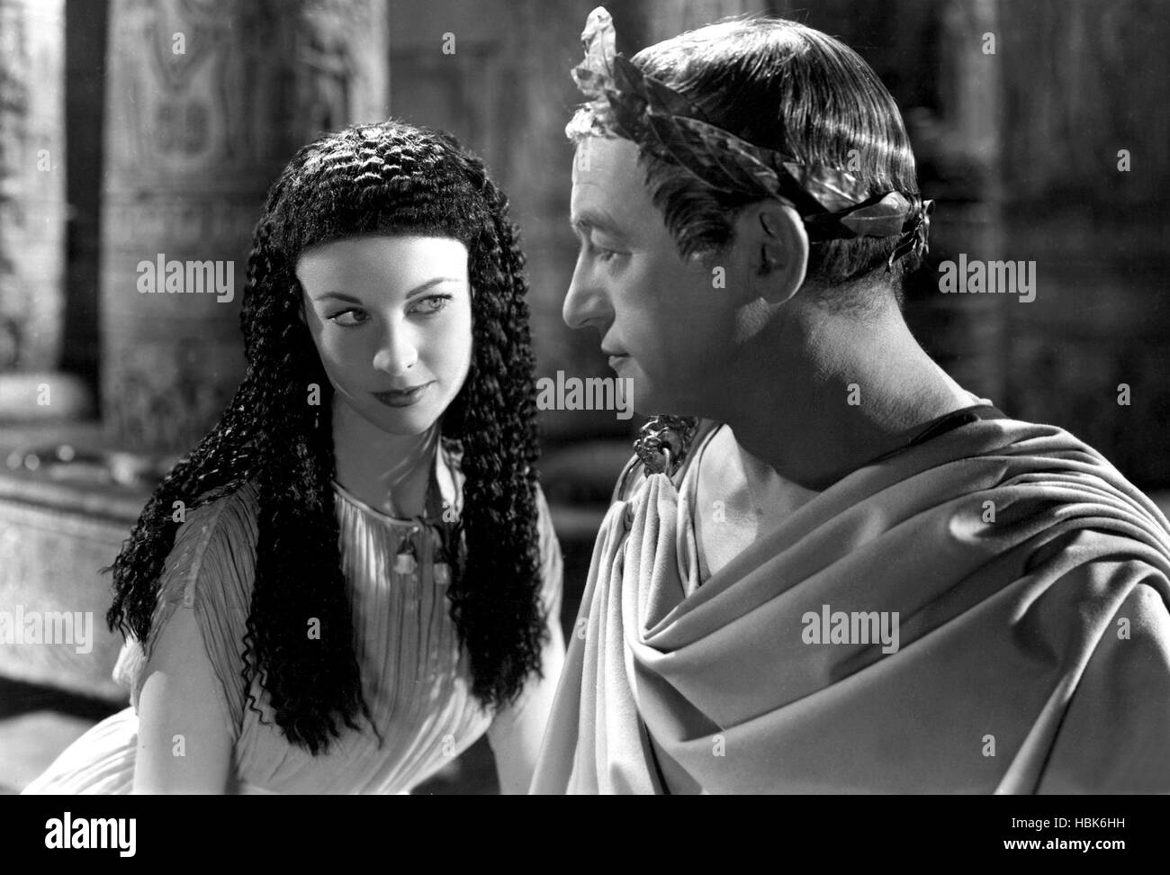 CAESAR AND CLEOPATRA, Vivien Leigh, Claude Rains, 1945 Stock Photo - Alamy