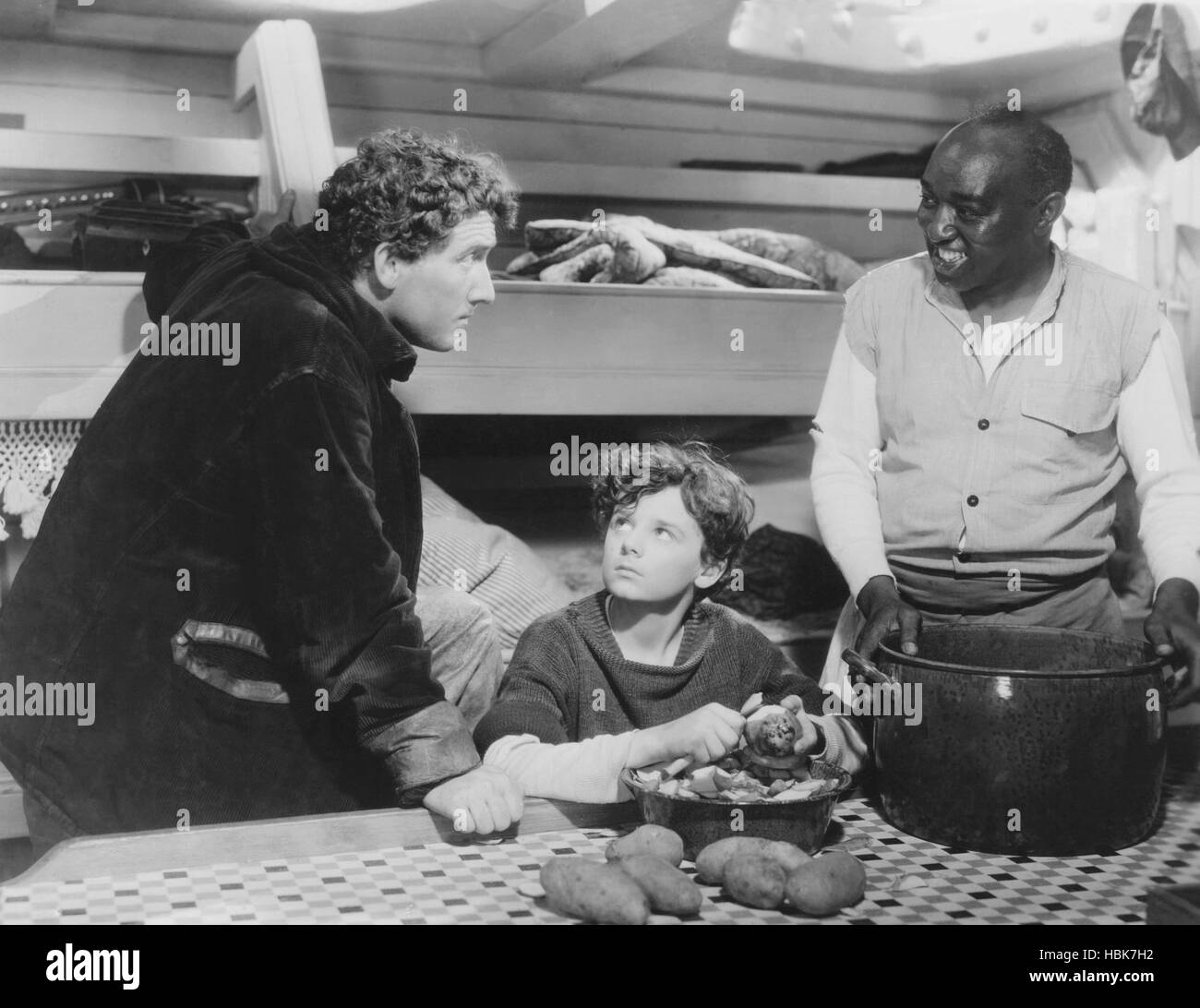 CAPTAINS COURAGEOUS, from left: Spencer Tracy, Freddie Bartholomew, Sam ...