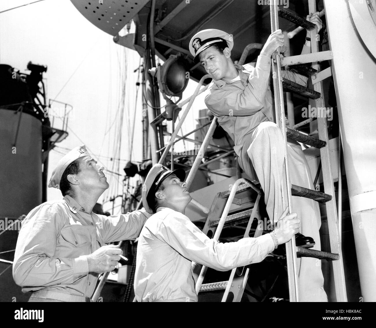 THE CAINE MUTINY, from left, Fred MacMurray, Robert Francis, Jerry ...