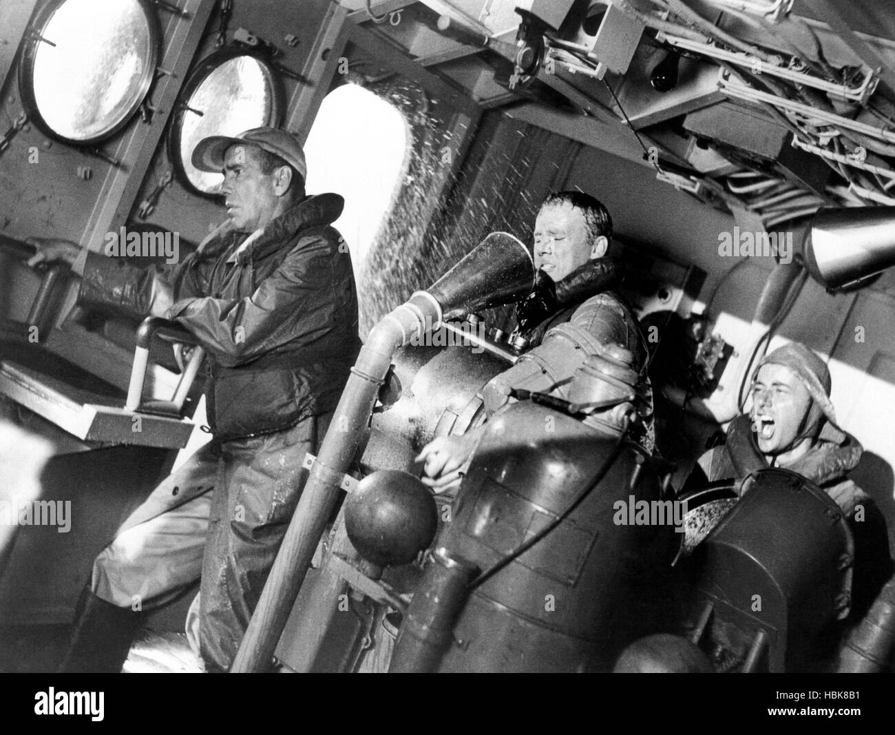 THE CAINE MUTINY, from left, Humphrey Bogart, Van Johnson, Todd Karns ...