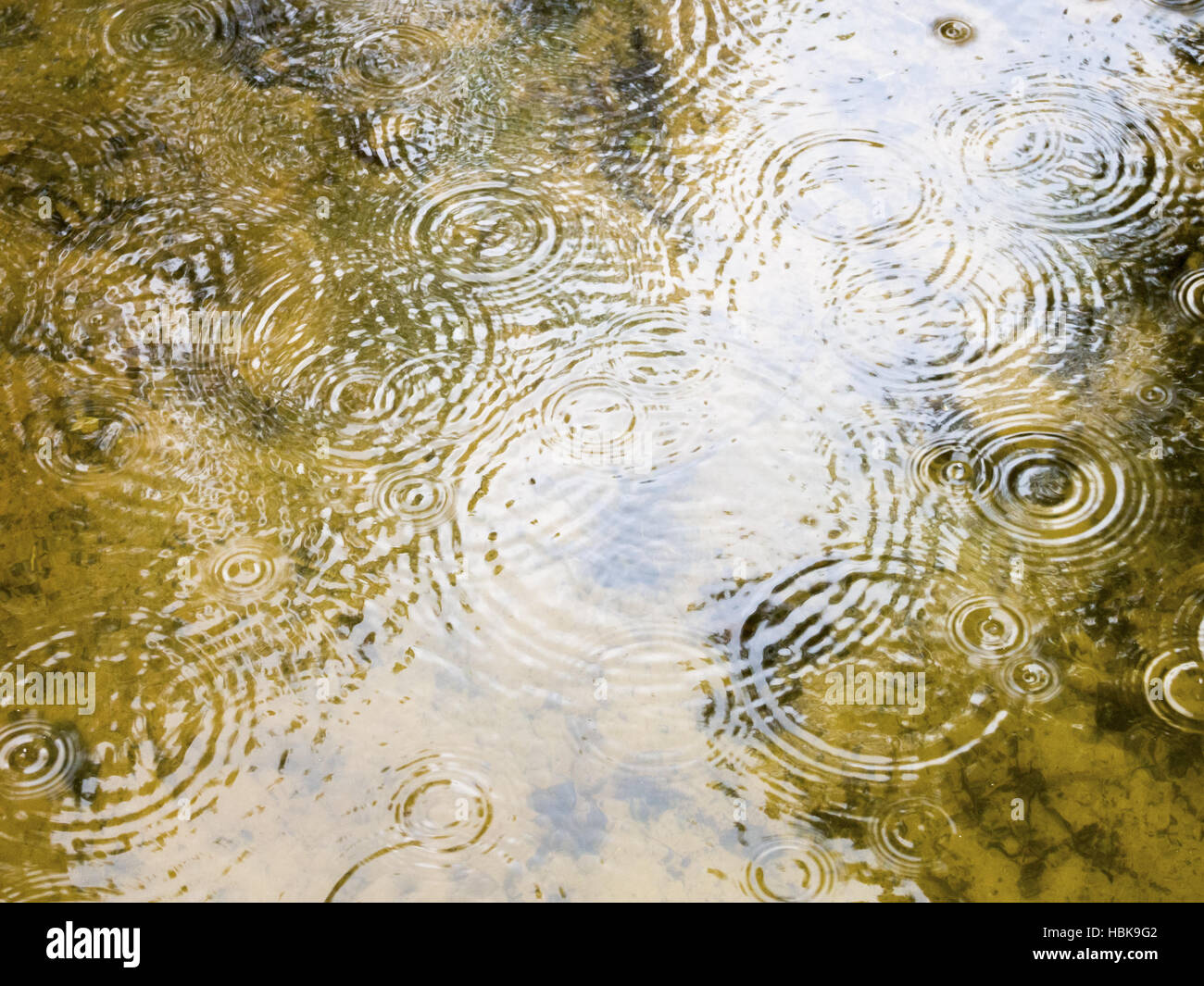 Round circles sand hi-res stock photography and images - Alamy