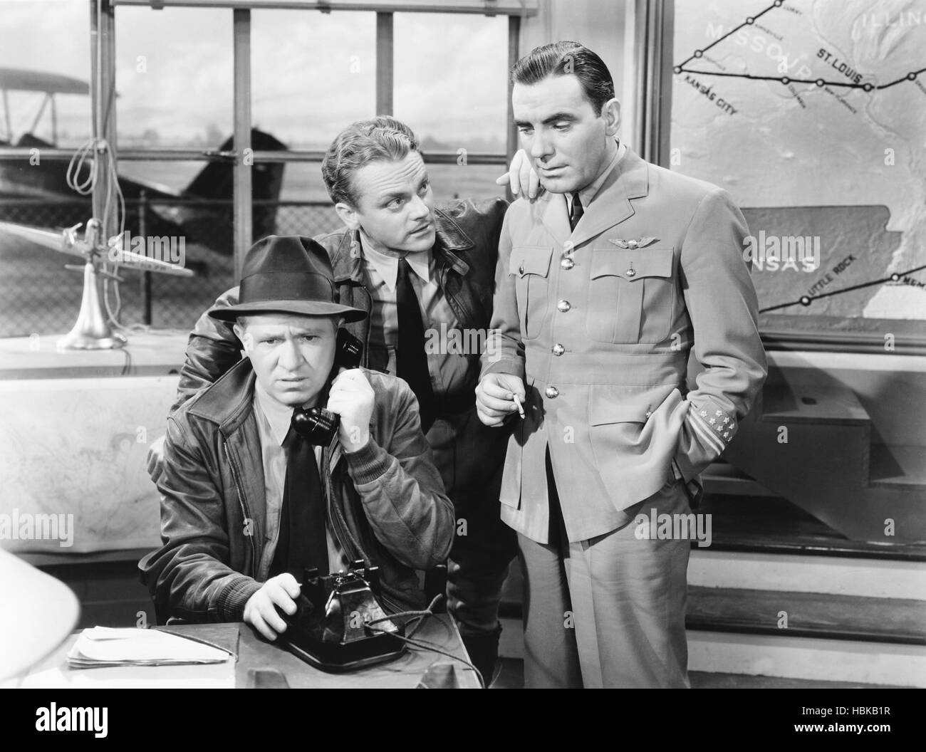 CEILING ZERO, from left: Stuart Erwin, James Cagney, Pat O'Brien, 1936 Stock Photo - Alamy