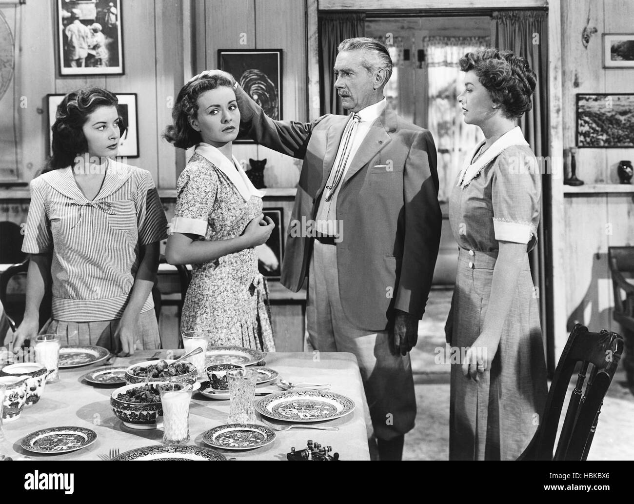 CHEAPER BY THE DOZEN, from left, Barbara Bates, Jeanne Crain, Clifton ...