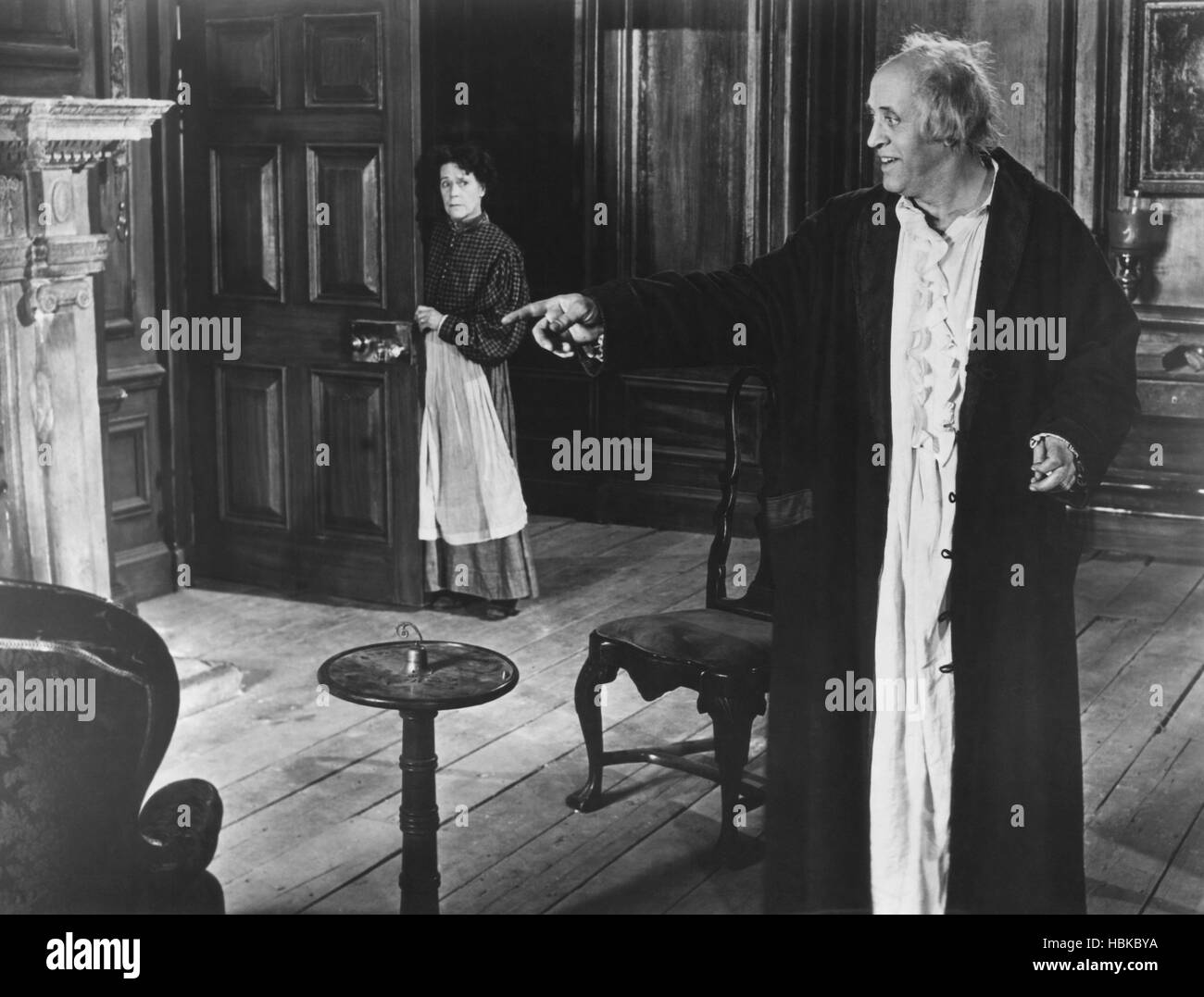SCROOGE, (aka A CHRISTMAS CAROL), from left: Kathleen Harrison ...