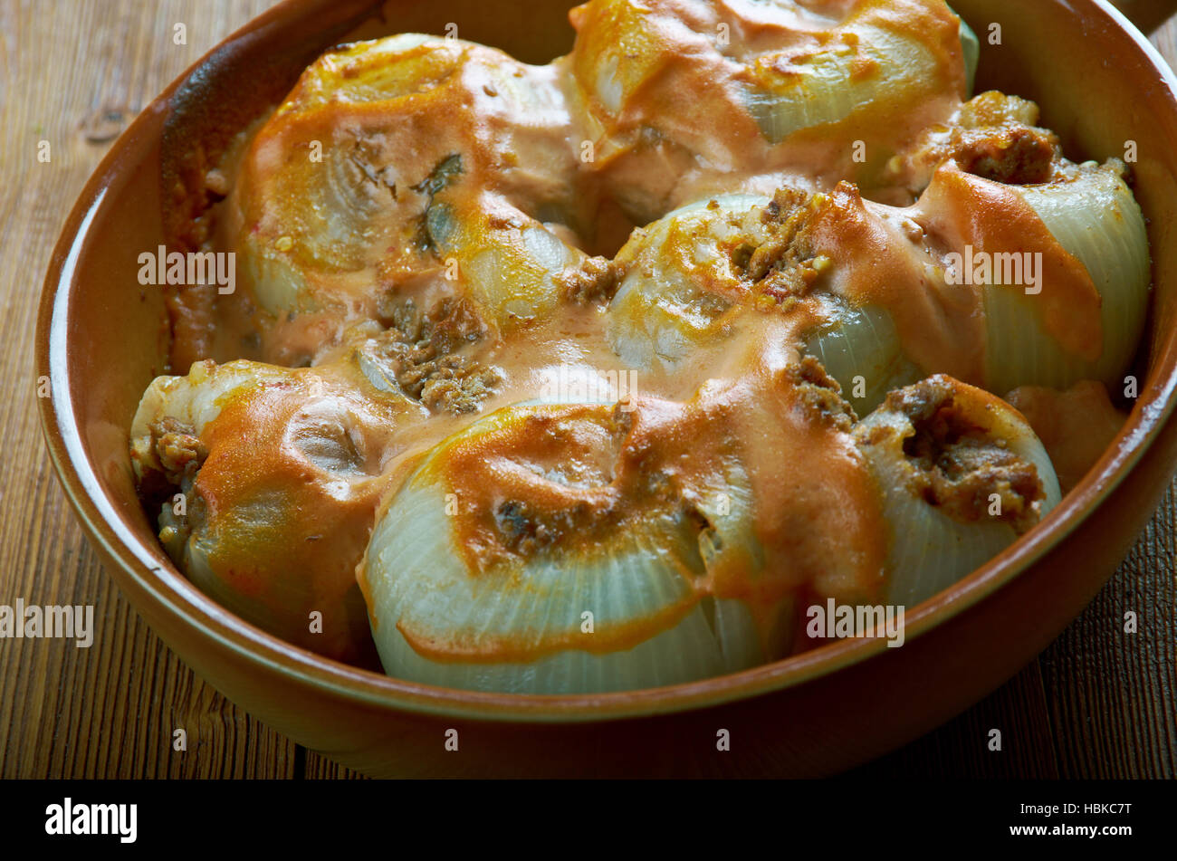 Sogan dolma hi-res stock photography and images - Alamy