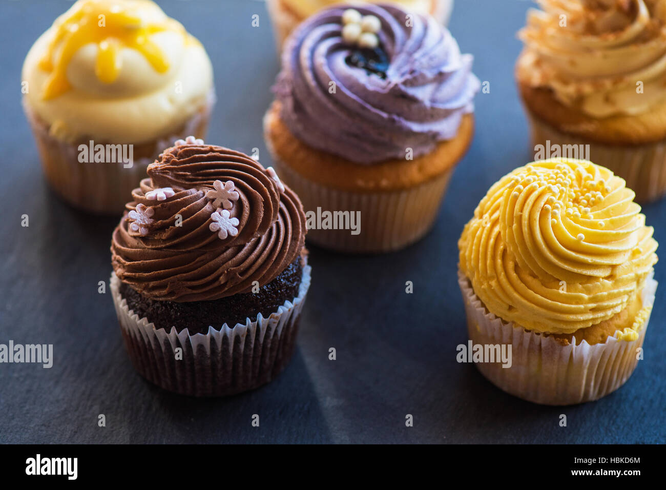 Cupcakes desert cream Stock Photo - Alamy