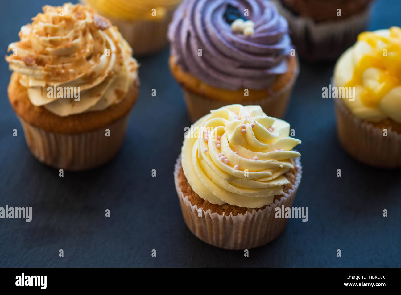Cupcakes desert cream Stock Photo - Alamy
