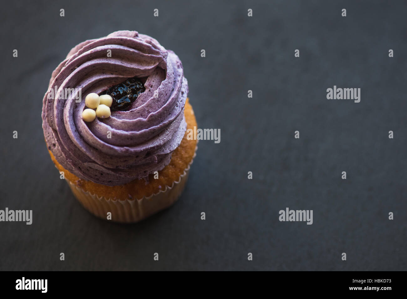 Cupcakes desert cream Stock Photo - Alamy