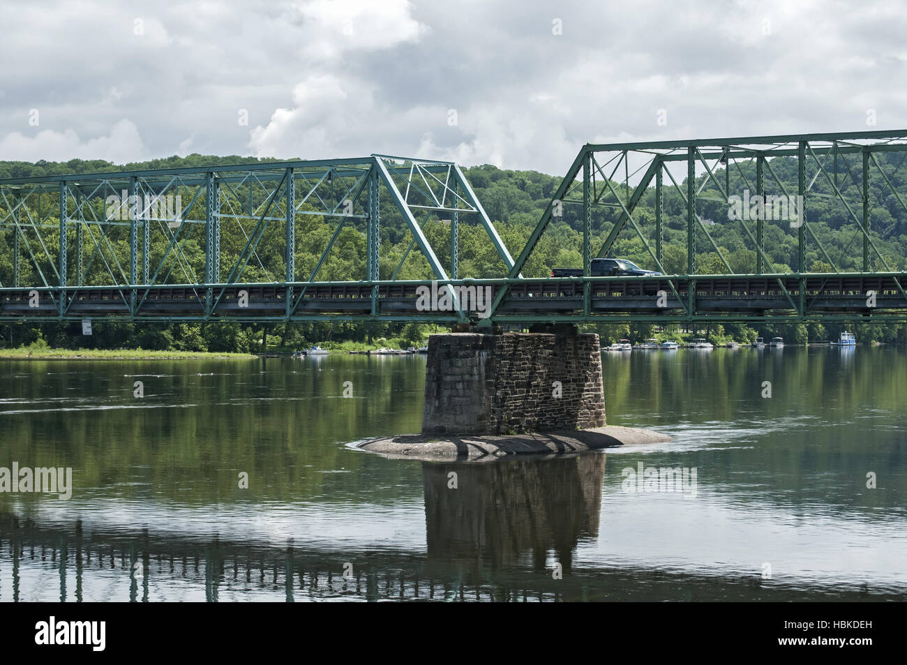 Iron bridge construction over river Stock Photo - Alamy