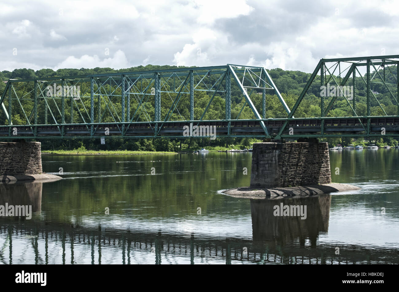 Construction by river hi-res stock photography and images - Alamy