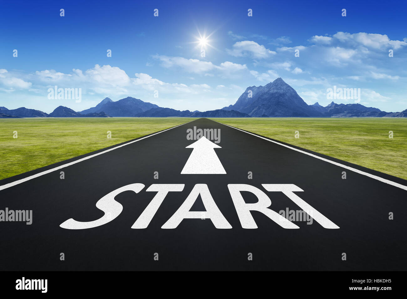 Horizon road illustration hi-res stock photography and images - Alamy