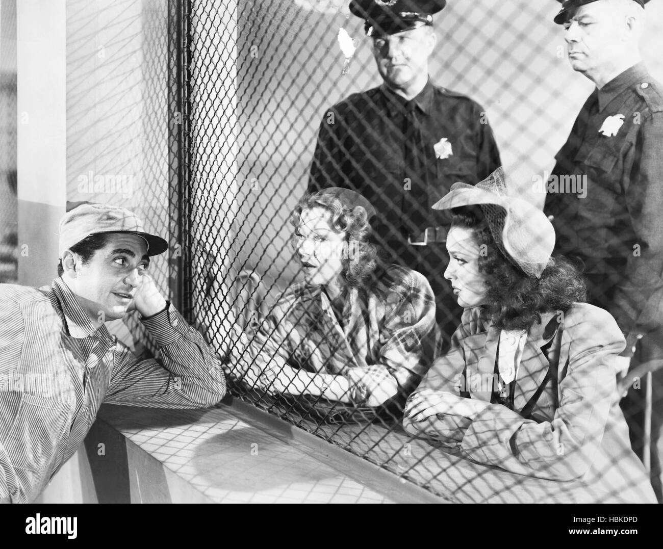 CITY WITHOUT MEN, from left: Sheldon Leonard, Glenda Farrell, Linda ...