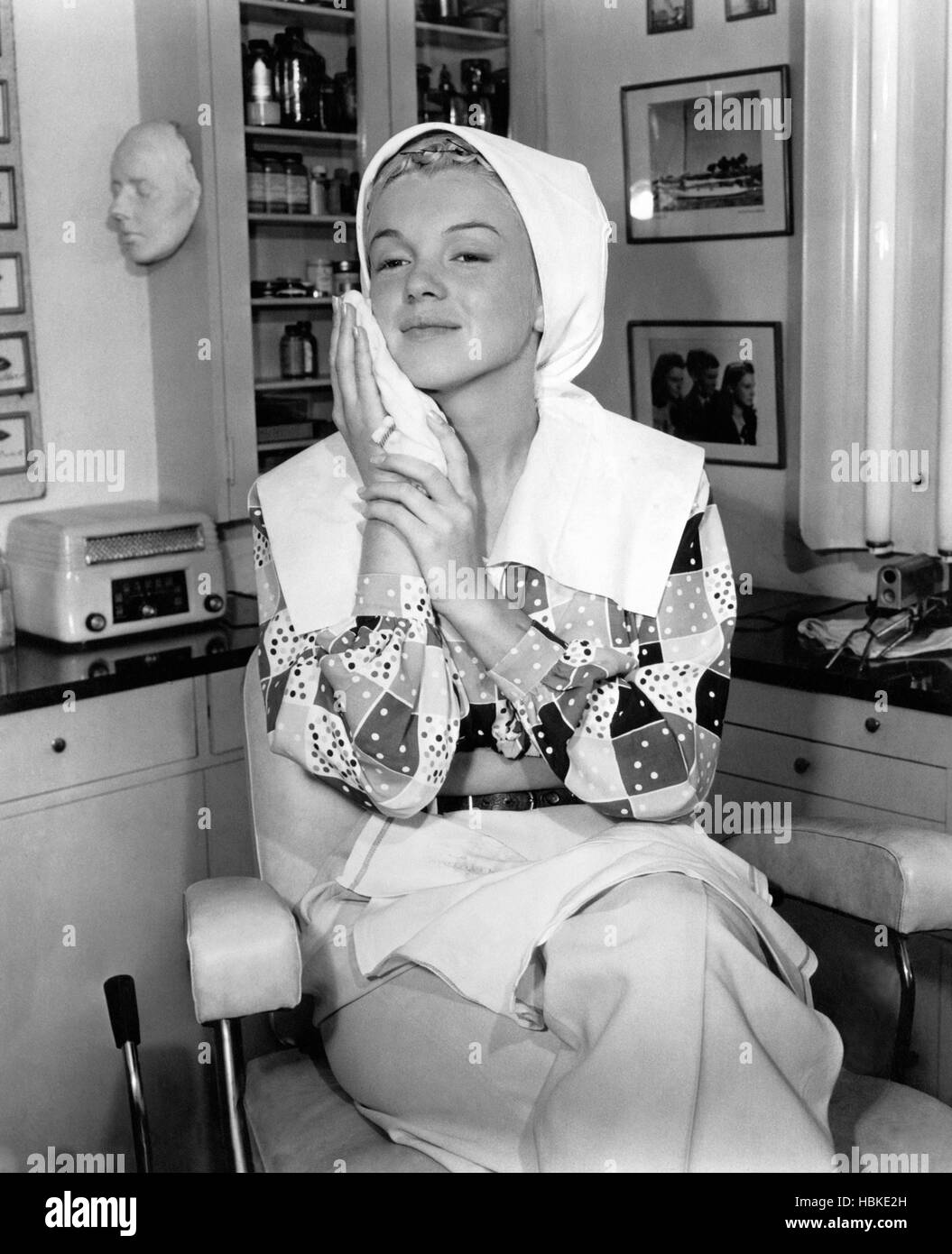 Starlet Marilyn Monroe In The Columbia Makeup Department Ca 1948