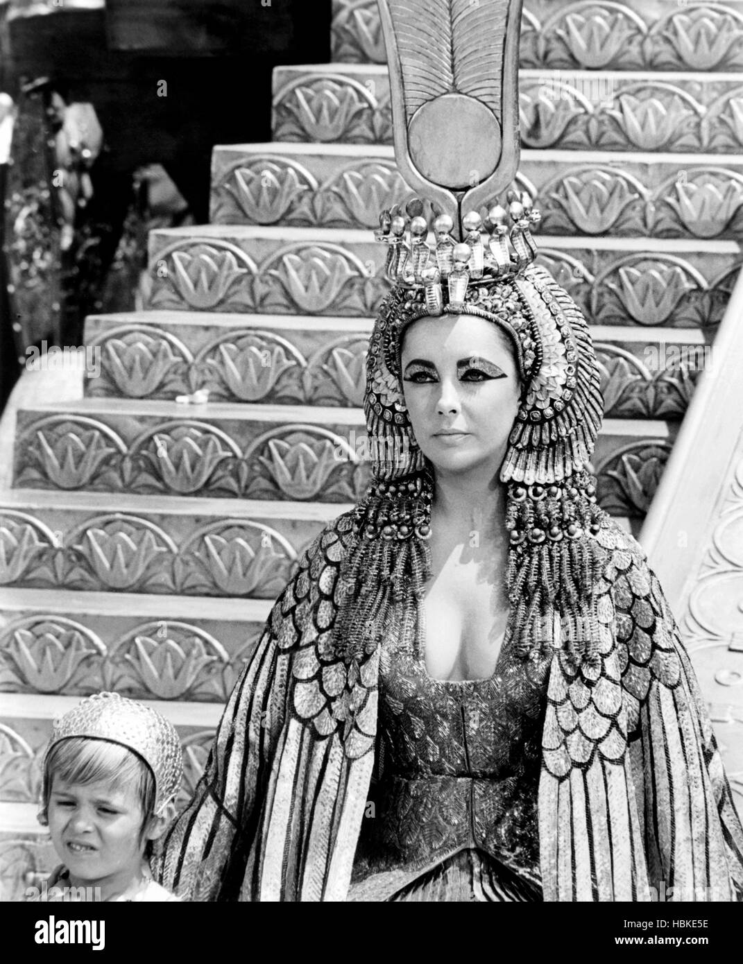CLEOPATRA, from left, Loris Loddi, Elizabeth Taylor, 1963, TM ...