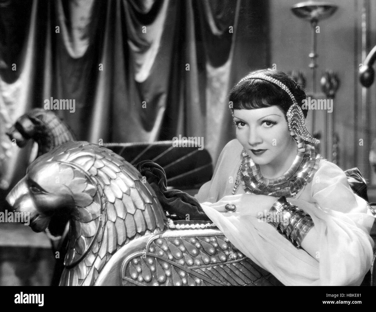 CLEOPATRA, Claudette Colbert, 1934 Stock Photo - Alamy