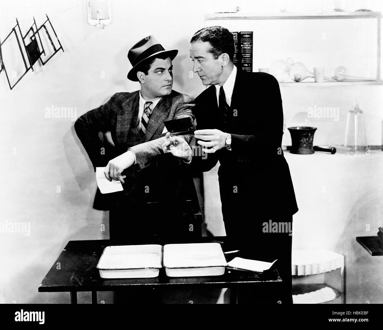 THE CLUTCHING HAND, (aka THE AMAZING EXPLOITS OF THE CLUTCHING HAND ...