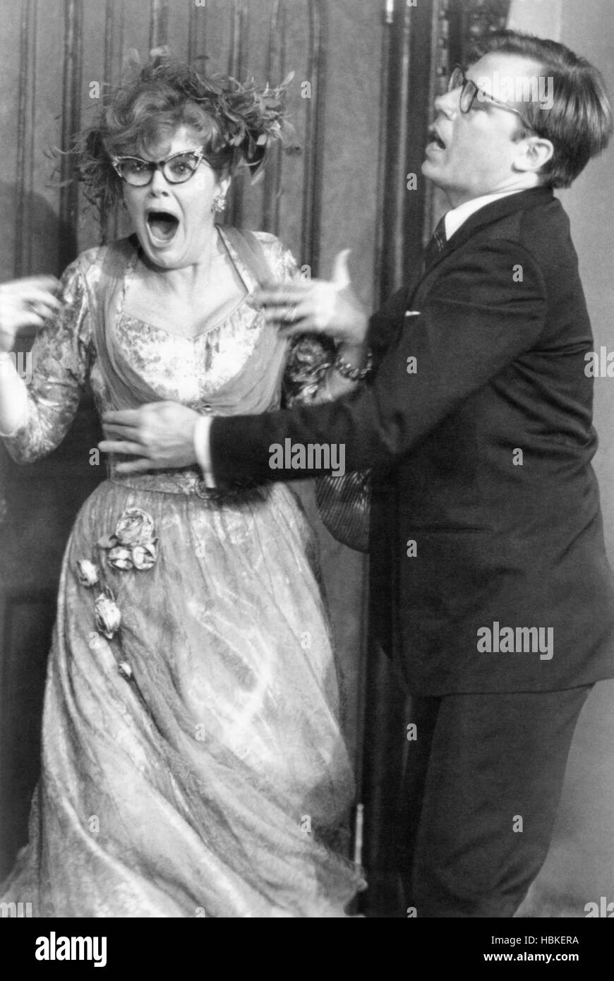 CLUE, from left: Eileen Brennan, Michael McKean, 1985. ©Paramount ...