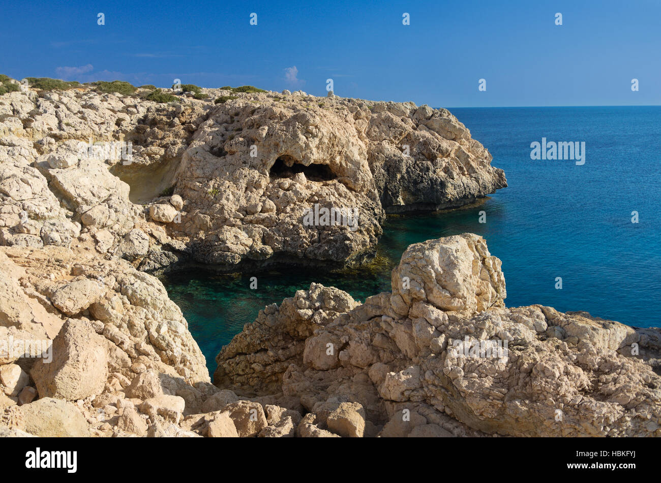 Sea shore landscapes hi-res stock photography and images - Alamy