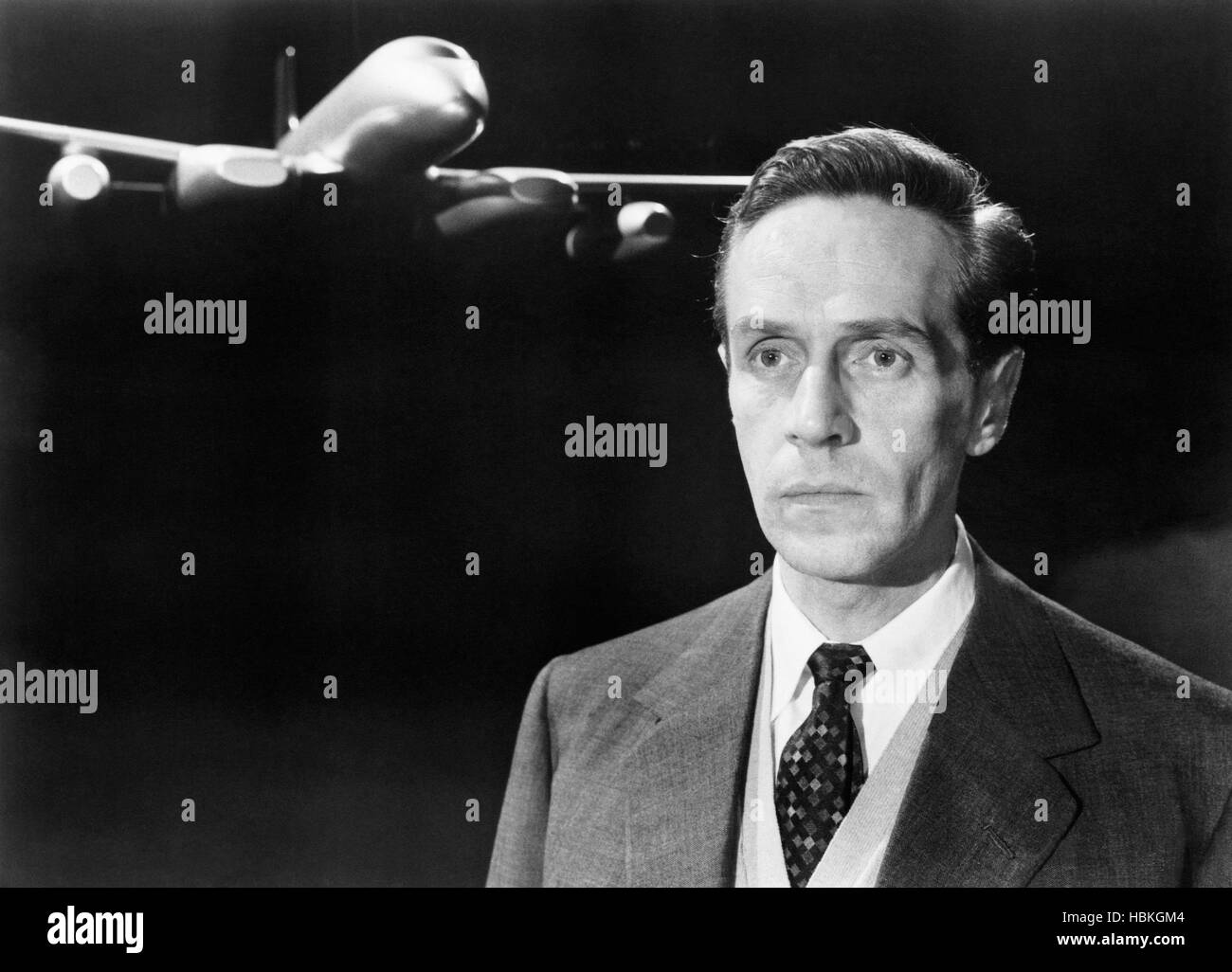 CONE OF SILENCE, (aka TROUBLE IN THE SKY), Noel Willman, 1960 Stock ...