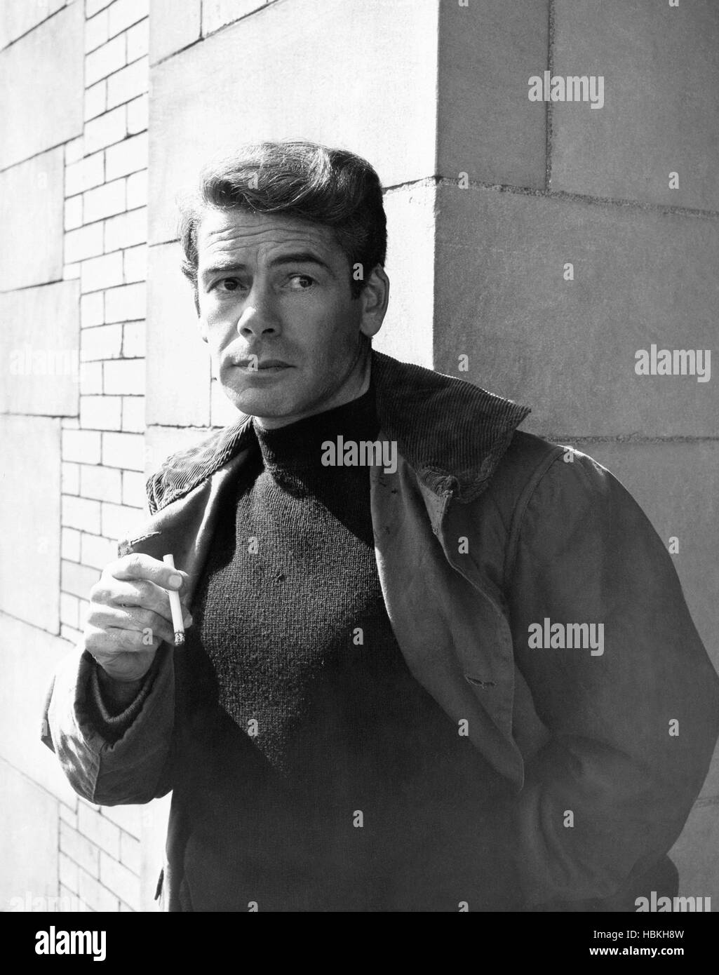 COMMANDOS STRIKE AT DAWN, Paul Muni, 1942 Stock Photo - Alamy