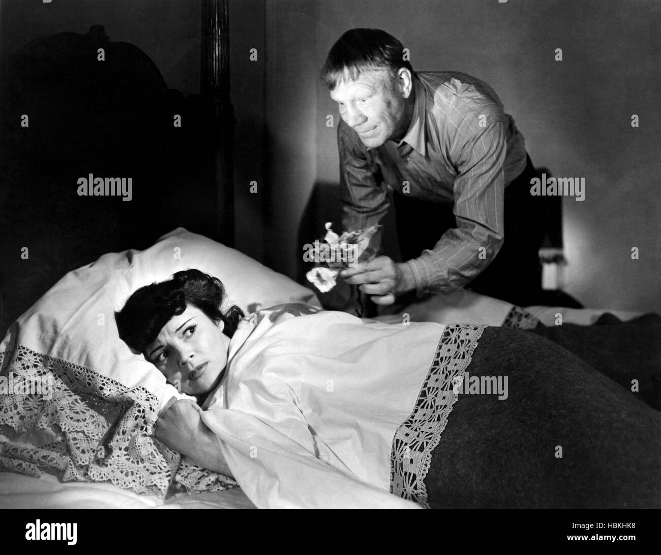 THE CORPSE VANISHES, Joan Barclay, Frank Moran, 1942 Stock Photo - Alamy