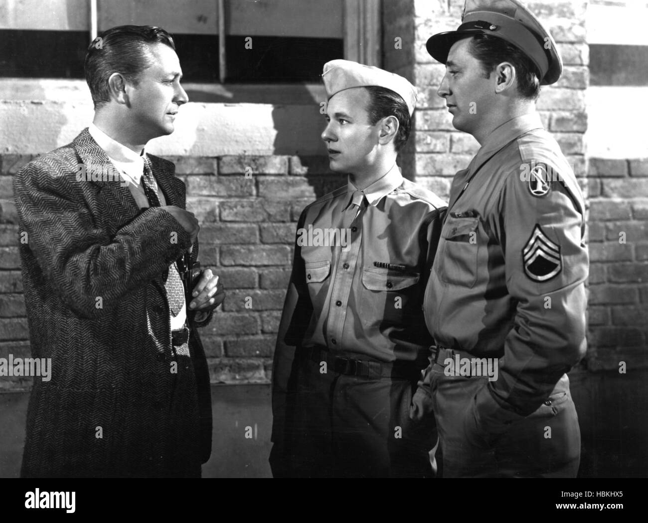 CROSSFIRE, Robert Young, William Phipps, Robert Mitchum, 1947 Stock ...