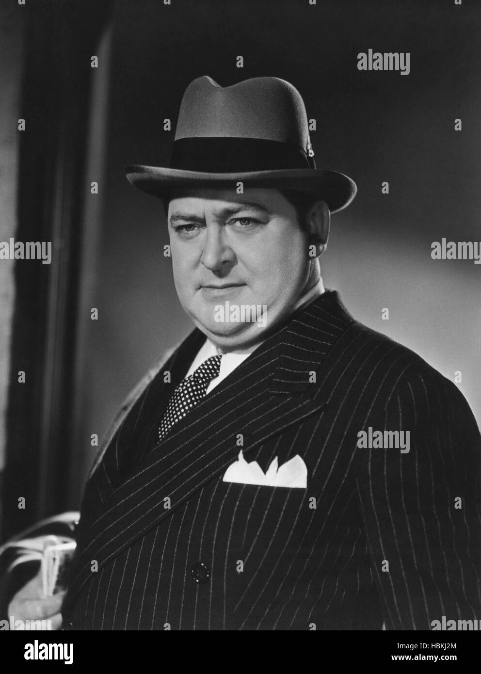 THE CROWD ROARS, Edward Arnold, 1938 Stock Photo - Alamy