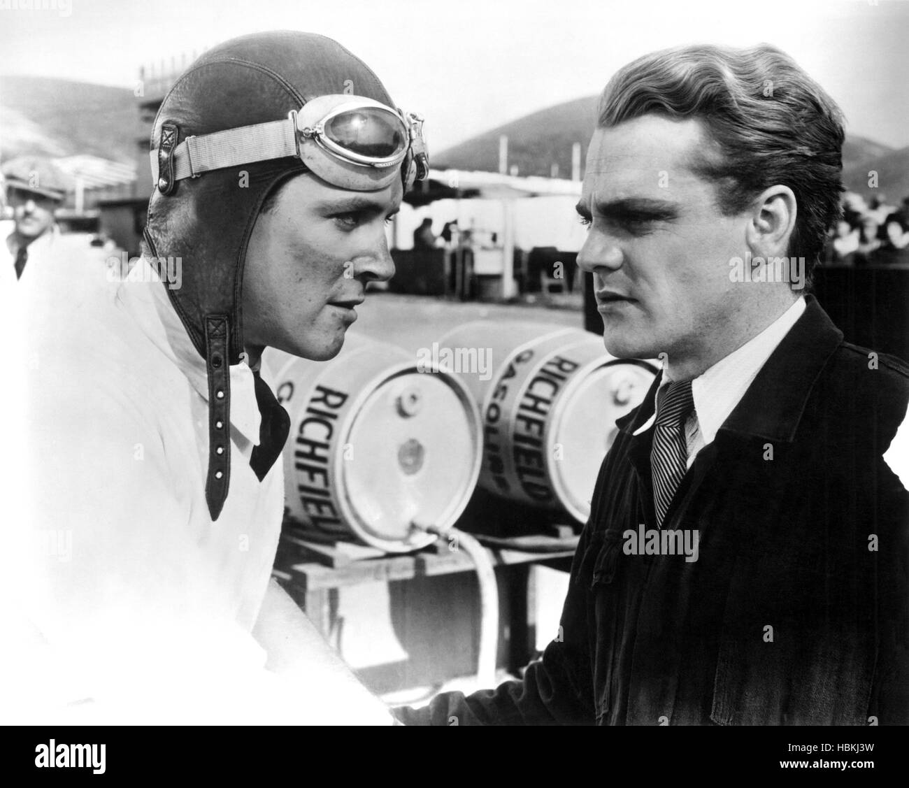 THE CROWD ROARS, Eric Linden, James Cagney, 1932 Stock Photo - Alamy