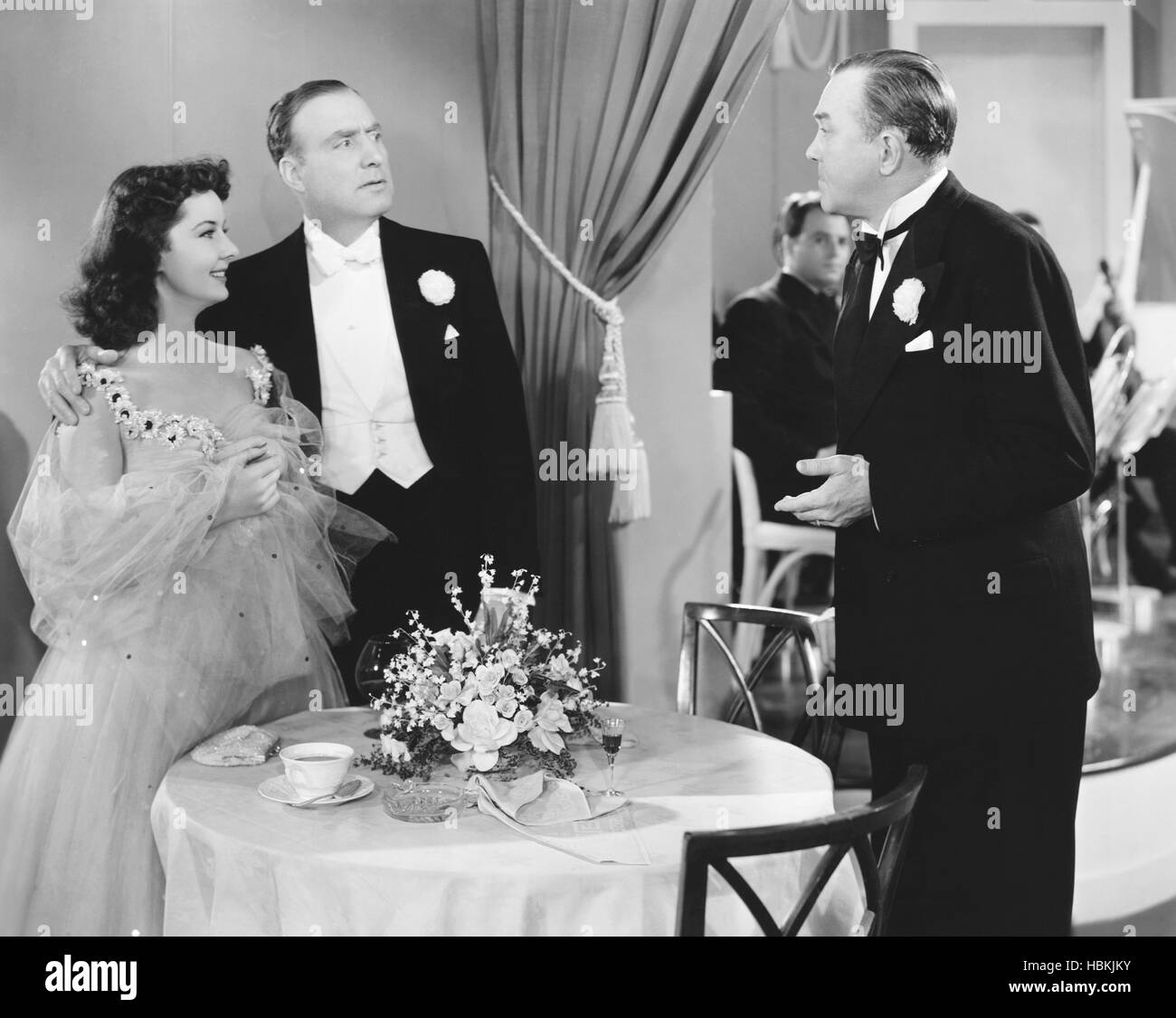 CURTAIN CALL, from left: Barbara Read, Alan Mowbray, Donald MacBride, 1940 Stock Photo - Alamy