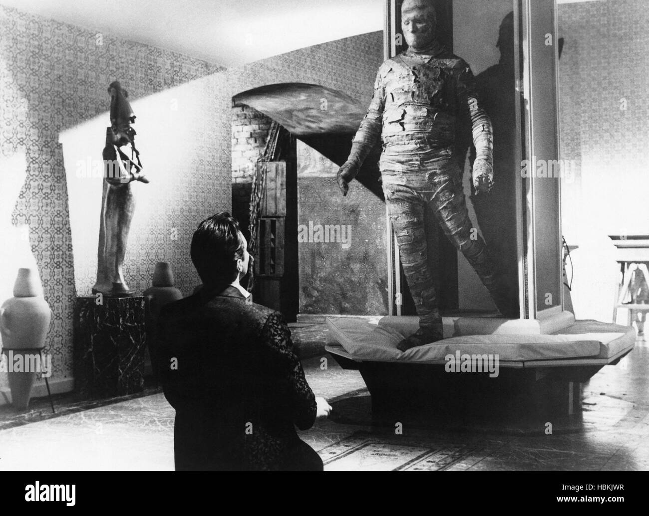 THE CURSE OF THE MUMMY'S TOMB, Terence Morgan, Dickie Owen, 1964 Stock ...