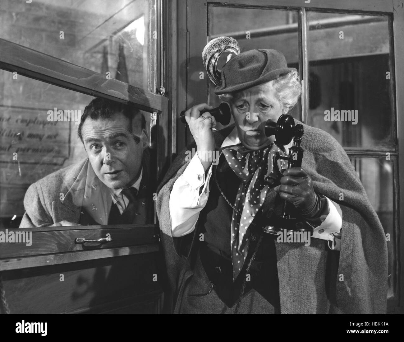 CURTAIN UP, Liam Gaffney, Margaret Rutherford, 1953 Stock Photo - Alamy
