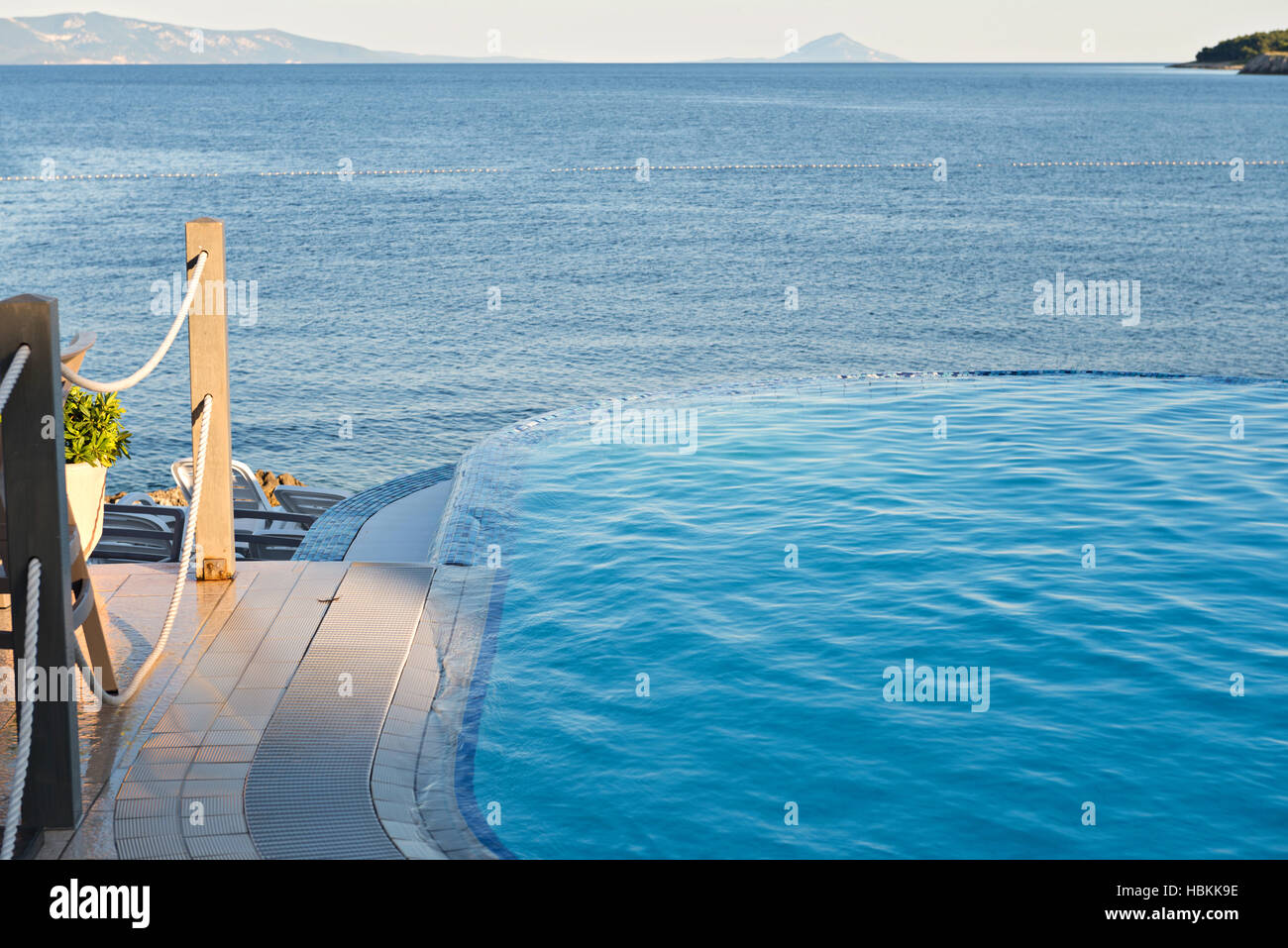 Infinity on the beach hi-res stock photography and images - Alamy