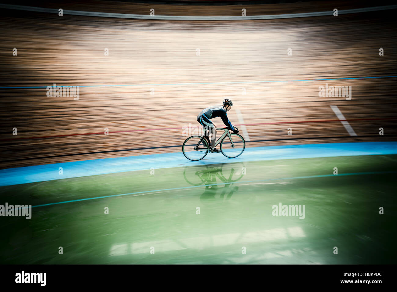 Human competition hi-res stock photography and images - Alamy