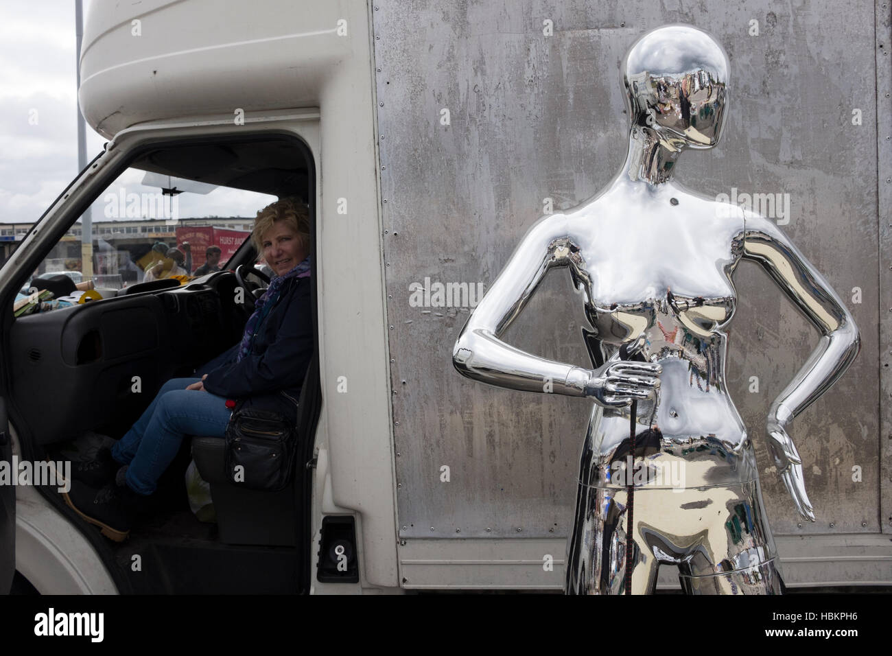 Mirrored mannequin hi-res stock photography and images - Alamy