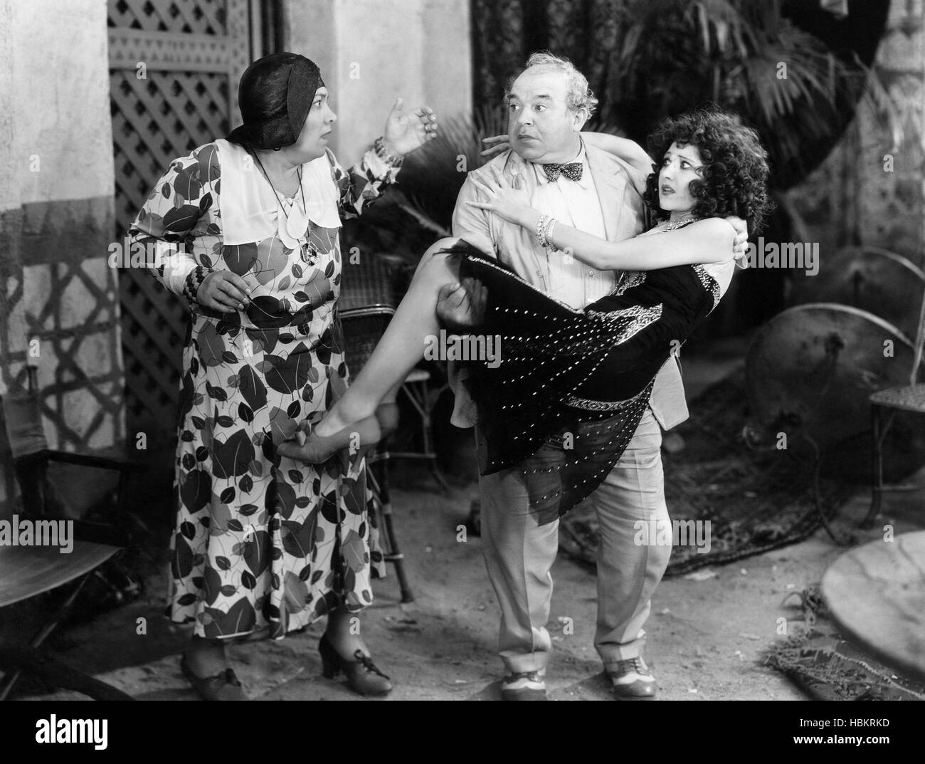 THE COHENS AND THE KELLYS IN AFRICA, from left, Vera Gordon, George ...
