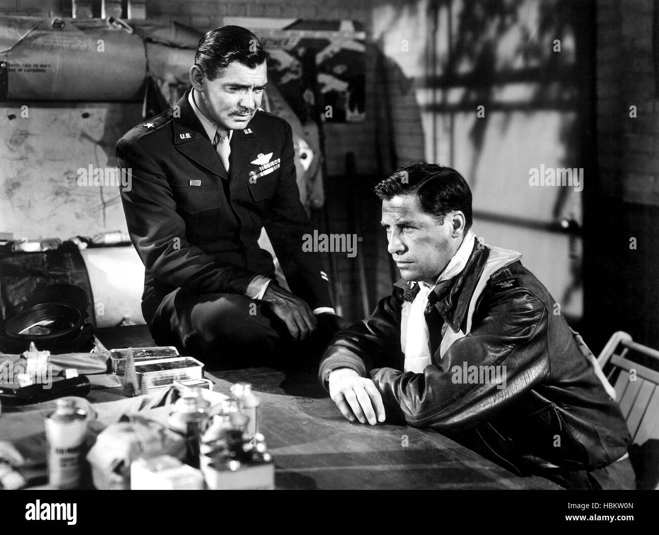 COMMAND DECISION, Clark Gable, John Hodiak, 1948 Stock Photo - Alamy