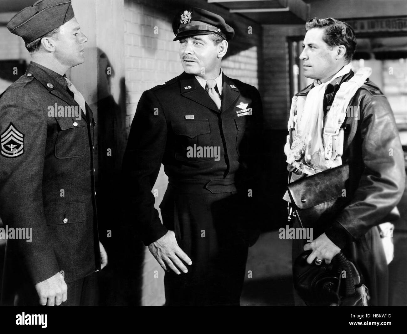COMMAND DECISION, from left: Van Johnson, Clark Gable, John Hodiak, 1948 Stock Photo - Alamy