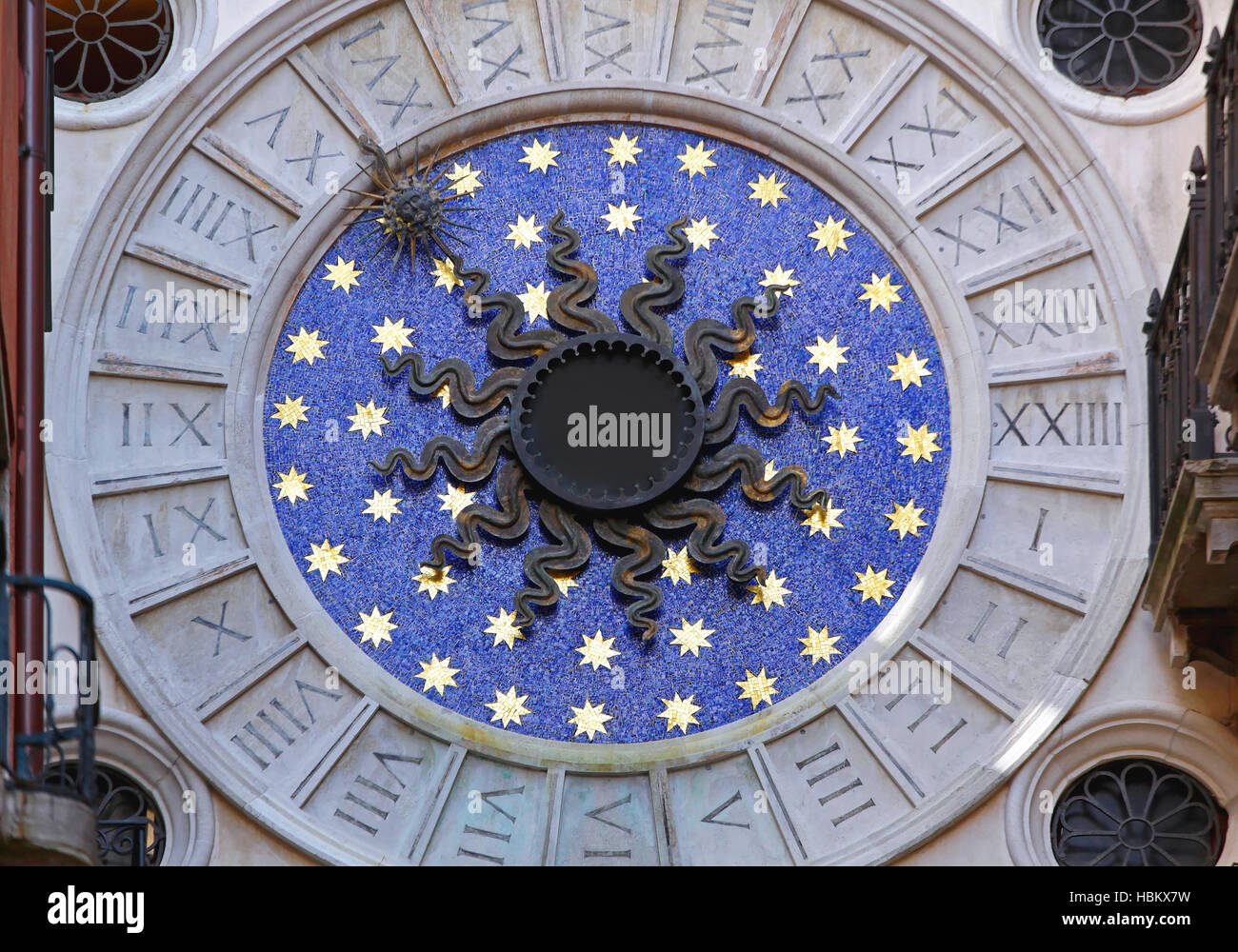St marks clock hi-res stock photography and images - Alamy