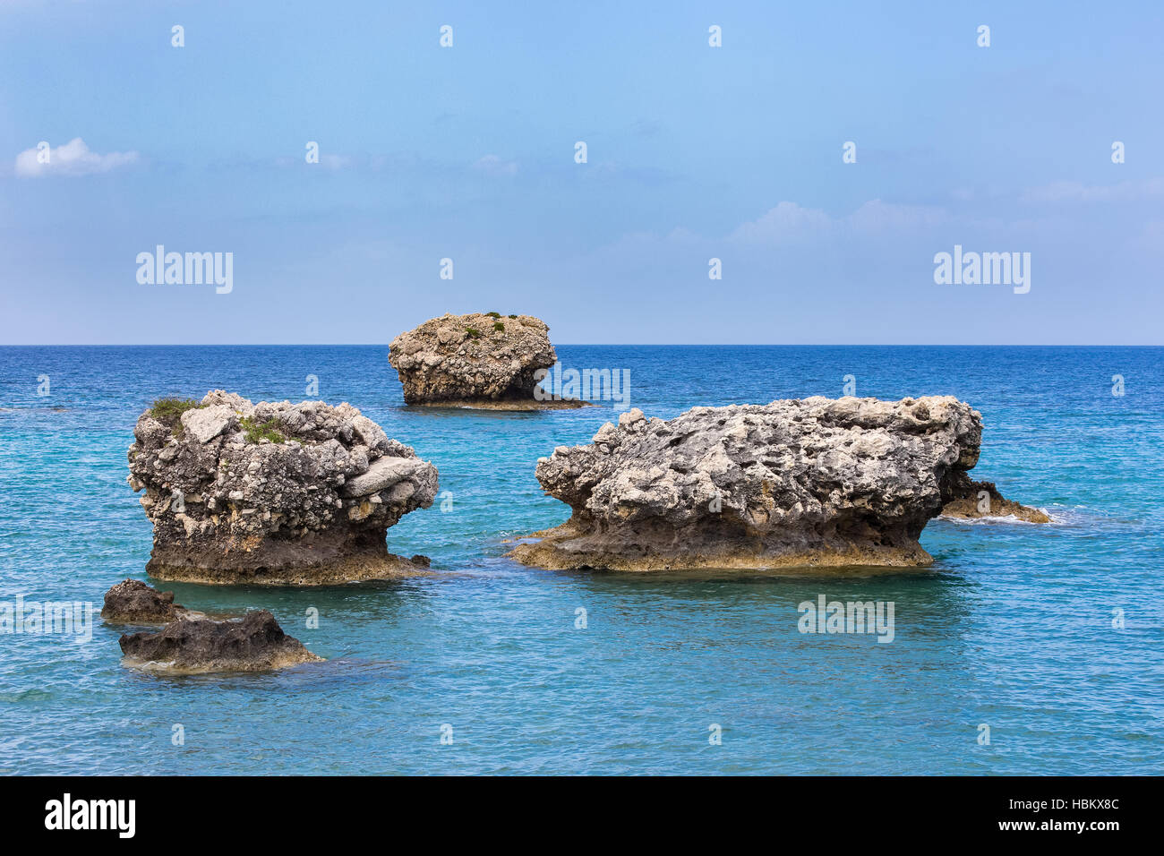 Offshore rocks hi-res stock photography and images - Alamy