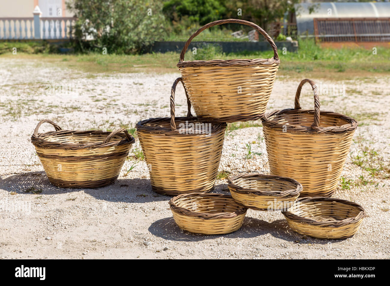 Greek baskets hi-res stock photography and images - Alamy