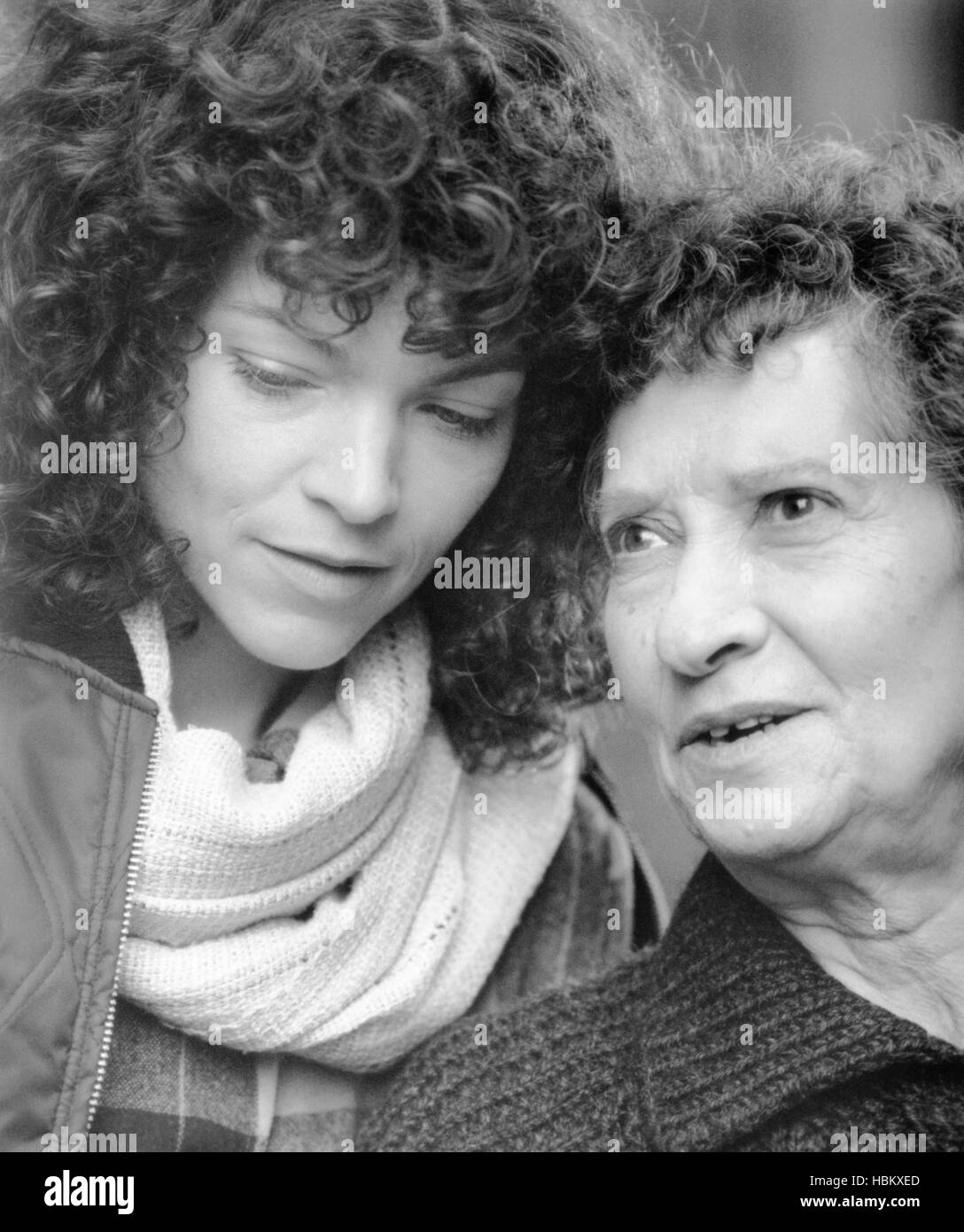 CROSSING DELANCEY, from left, Amy Irving, Reizl Bozyk, 1988, ©Warner ...