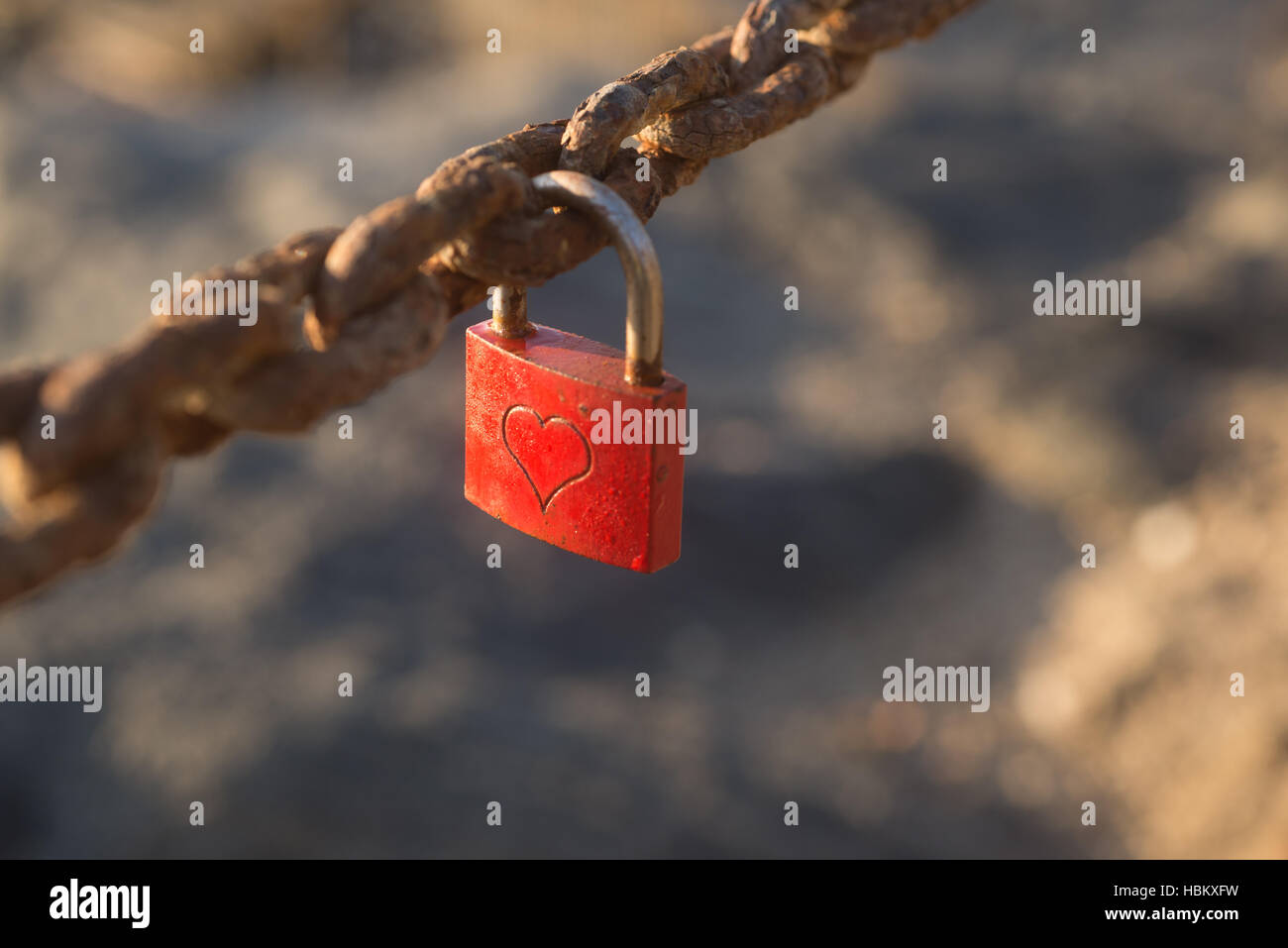 Red heart lock hi-res stock photography and images - Alamy