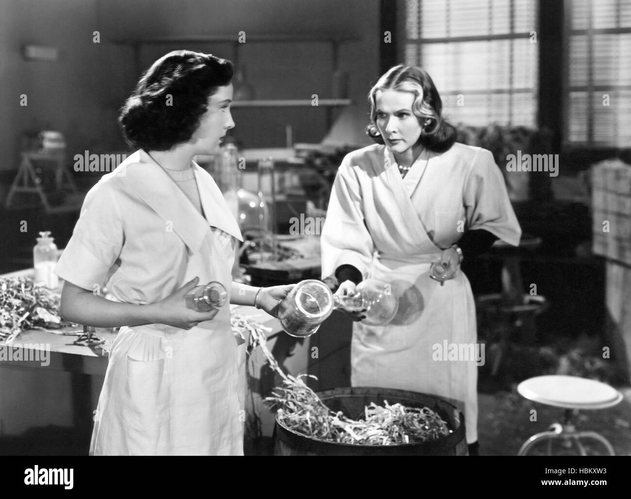 THE CREEPER, from left: Janis Wilson, June Vincent, 1948. ©20th Century ...