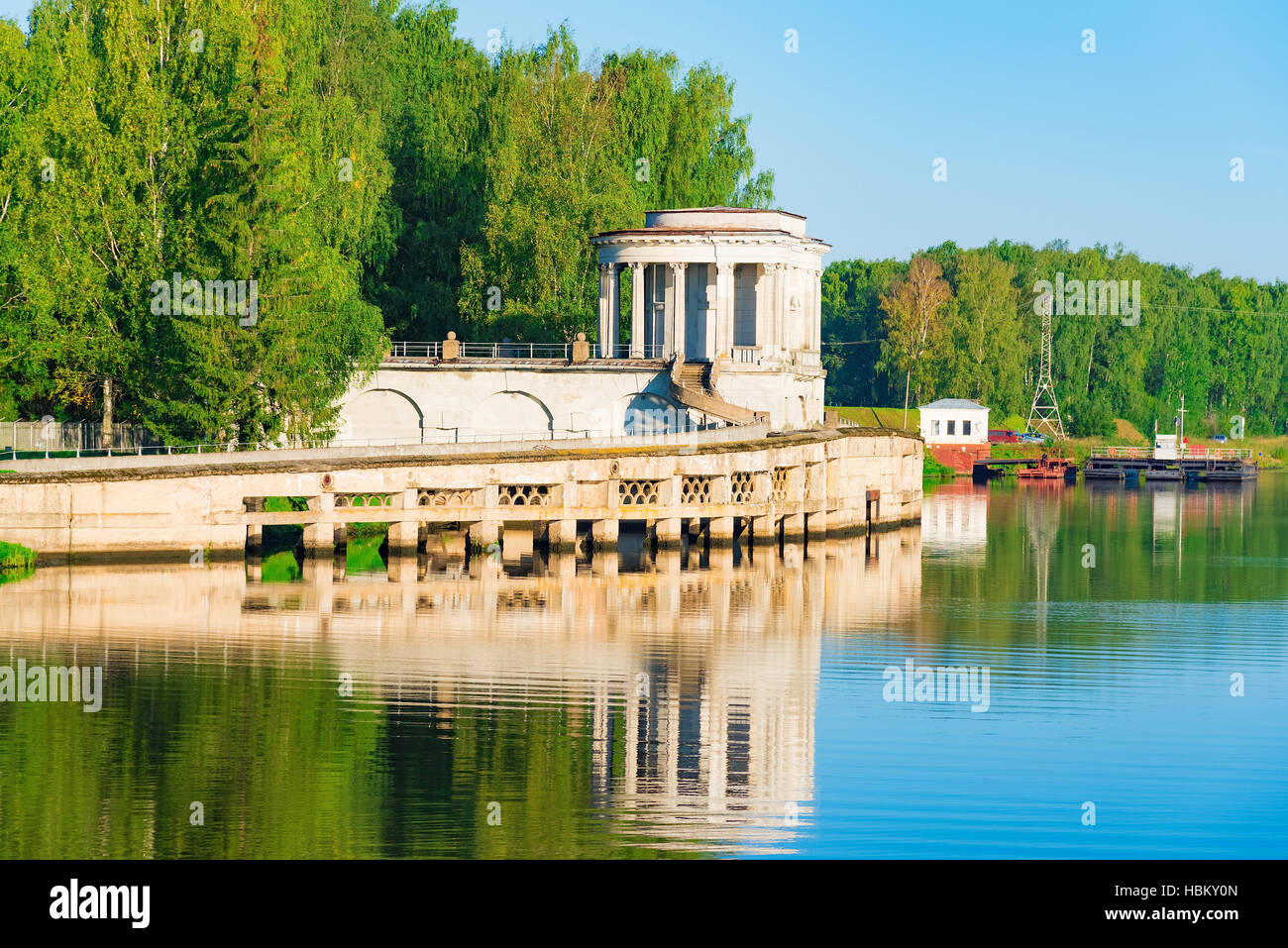 gateway on channel ships Stock Photo - Alamy
