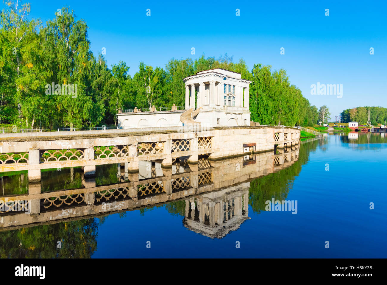 gateway on channel ships Stock Photo - Alamy