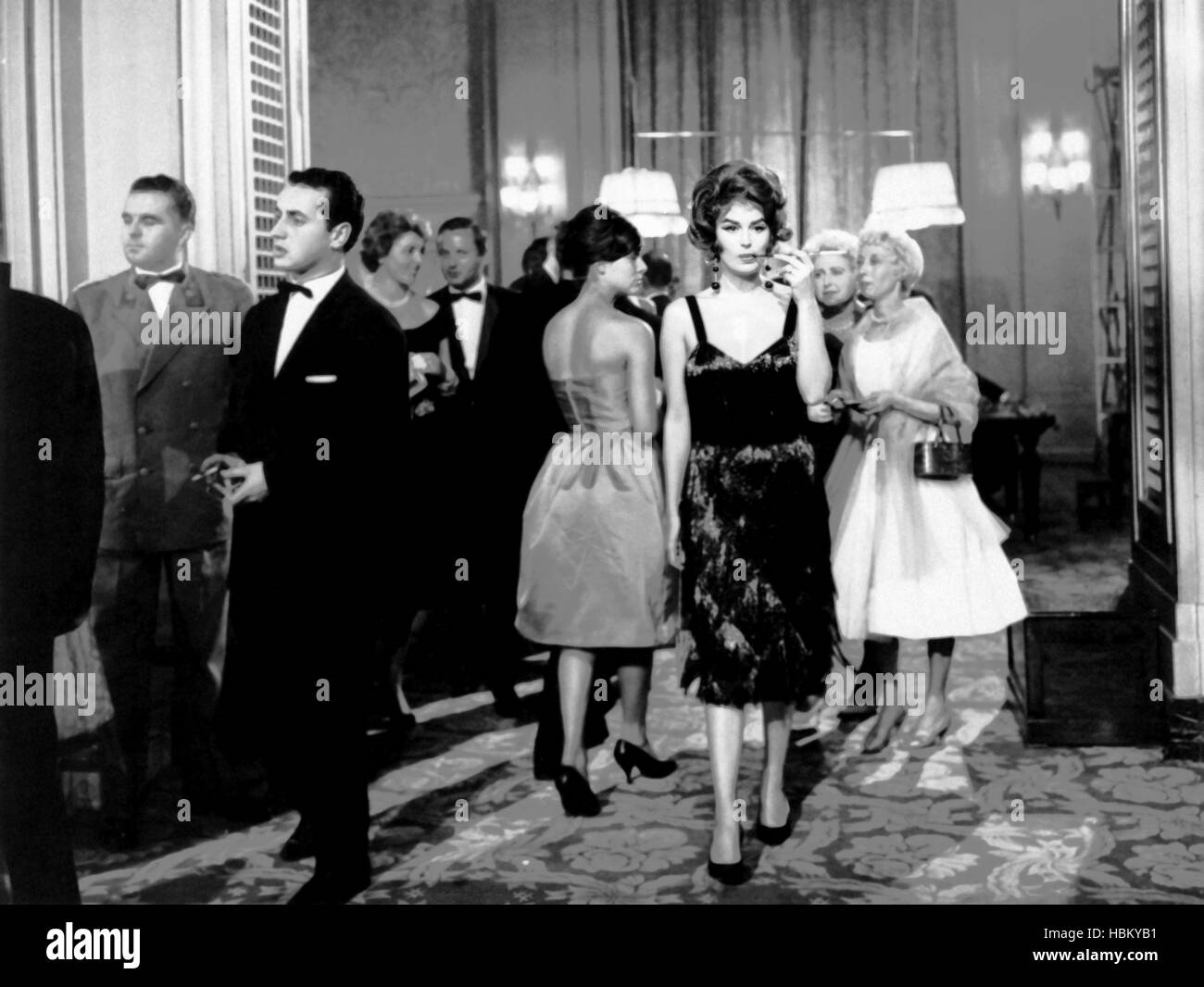 CRIMEN, (aka ...AND SUDDENLY IT'S MURDER!), Silvana Mangano, 1960 Stock ...