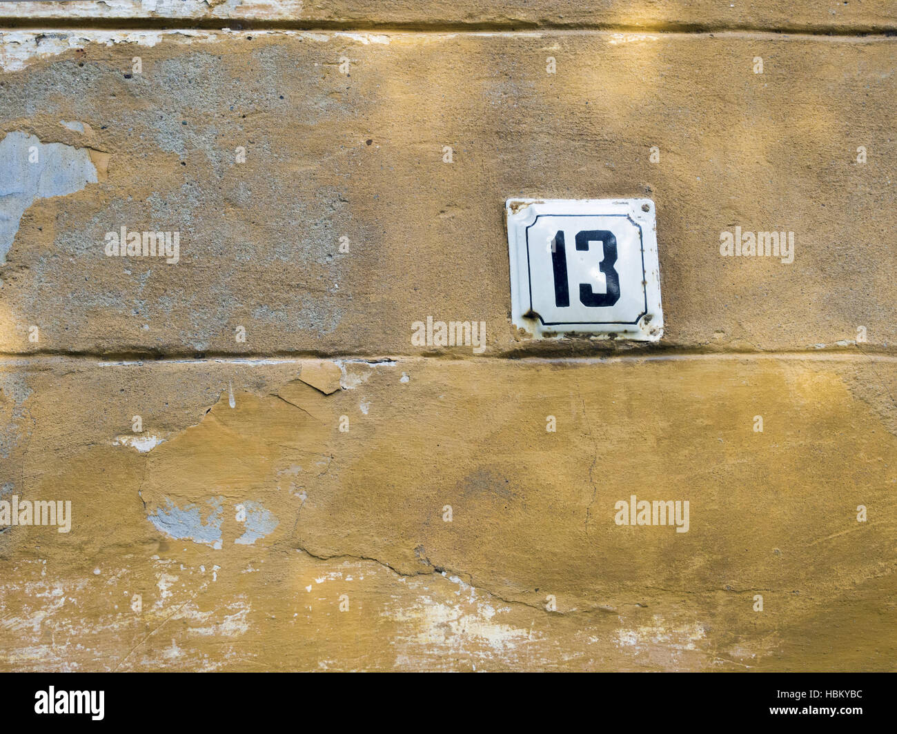 Plate number 13 hi-res stock photography and images - Alamy